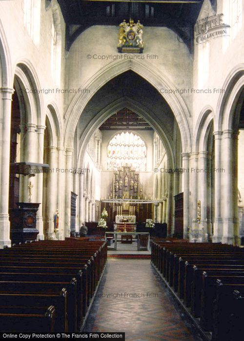 Photo of King's Lynn, St Margaret's Church, Interior 1983 Photo of King's Lynn, St Margaret's Church, Interior 1983