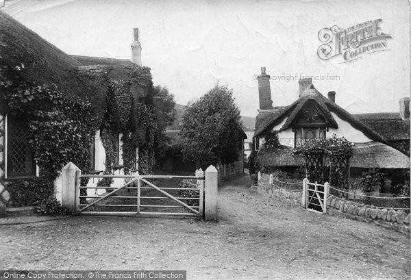 Photo of Porlock, Cottage At Doverhay 1907 - Francis Frith
