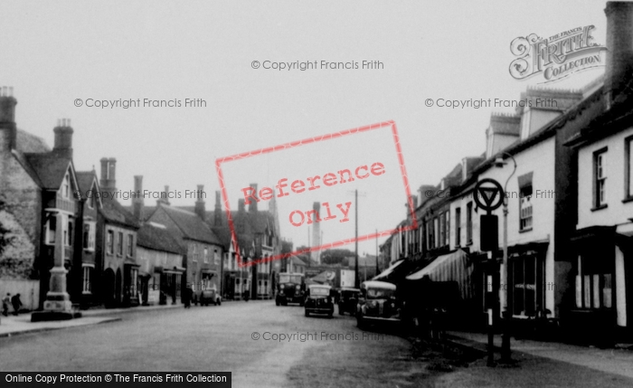 Photo of Shefford, High Street c.1950 - Francis Frith