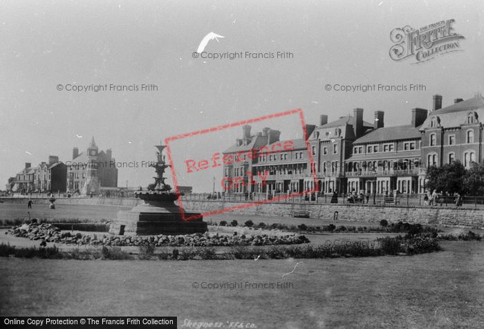 Photo of Skegness, Gardens 1899 - Francis Frith